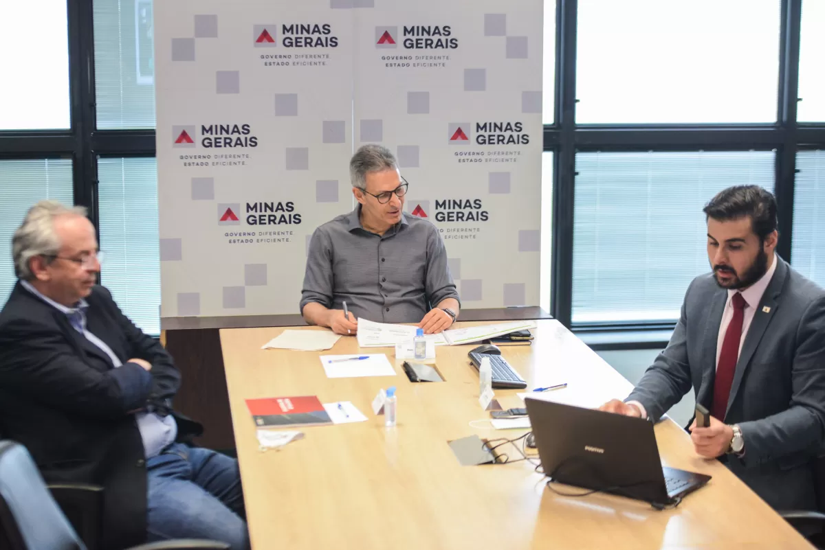 Romeu Zema apresenta Portfólio de Projetos 2021 ao líder da bancada ...